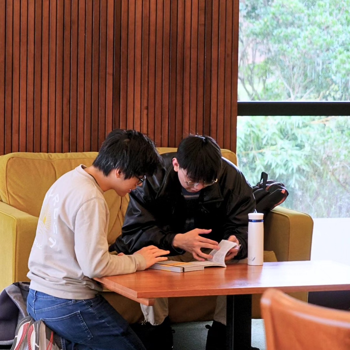 Our Values: Confident in the truth - Blog - UCCF: The Christian Unions